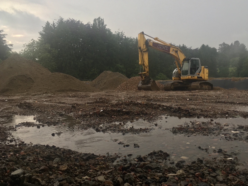 Gemeenten moeten betonstop betalen, maar kunnen dat niet – MO*